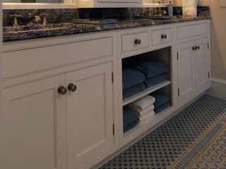 Inset, Framed, or Frameless Cabinets: Choosing the Right Style