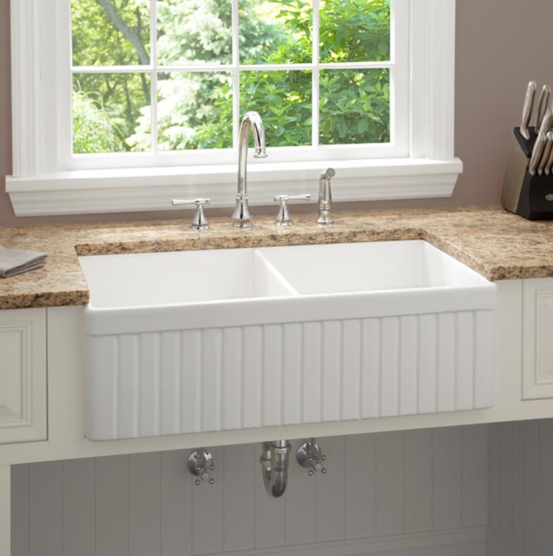 Farmhouse Sinks: A Great Addition to Your Chicago Kitchen Renovation